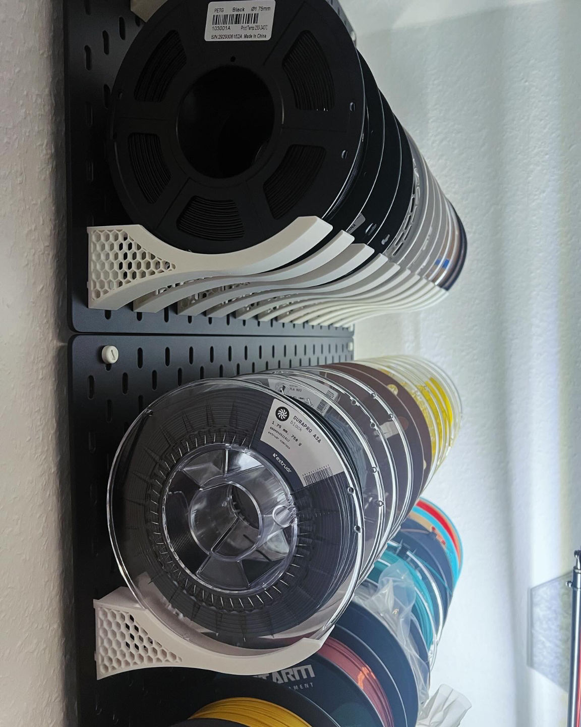 Filament spoolholder IKEA perforated panels | 3D IKEA Hack